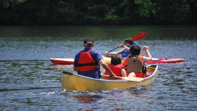 Boating on Rivers - Telesup.net
