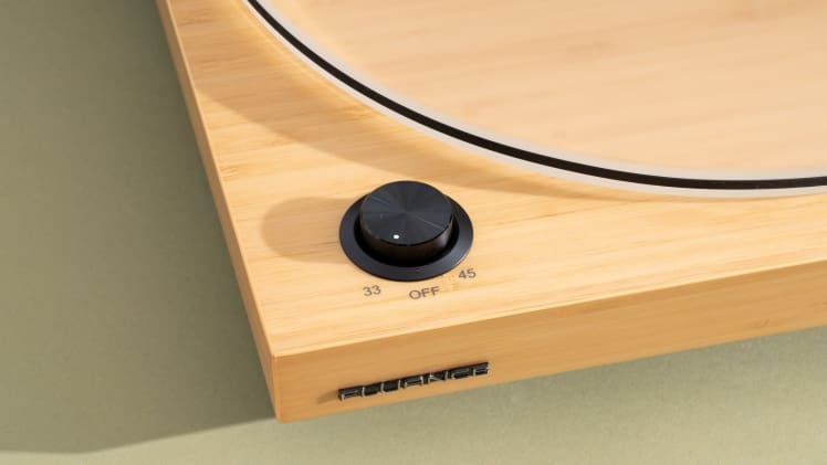 Spin Me Right Round: The Self-Flipping Record Player! - Telesup.net